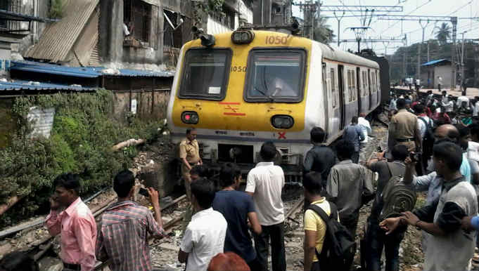 Delayed trains, long-pending demand led to crowd fury: GRP - India.com Delayed trains, long-pending demand led to crowd fury: GRP - India.com