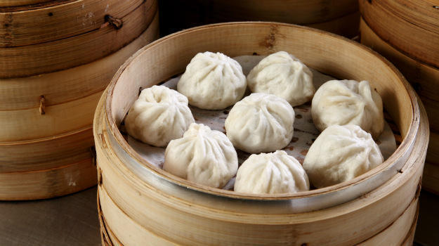 Momo lovers, you must visit these 5 places in India, to relish ...