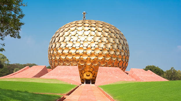 3 ways to reach the French colonial town of Pondicherry… | India.com