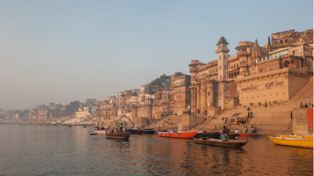5 Ghats of Varanasi which every spiritual traveler should visit ...