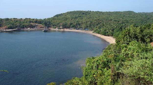 How to reach Guhaghar: The perfect tropical beach paradise | India.com