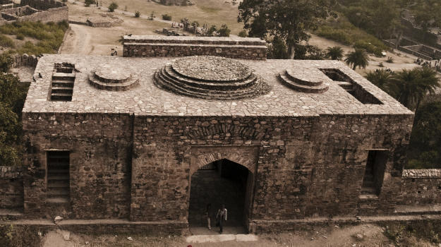 Legends of the formidable Bhangarh Fort | India.com