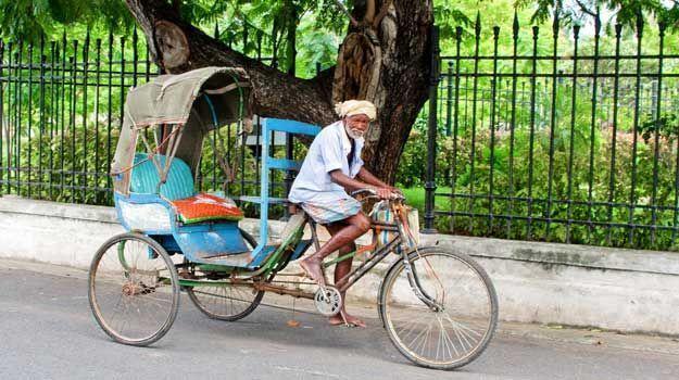 Where to experience the thrill of cycle rickshaw rides in India | India.com