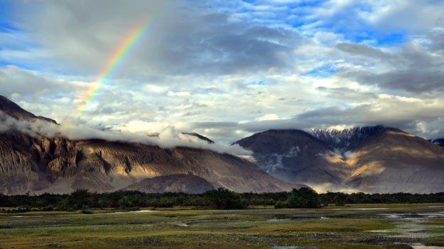 You must check out these rapturous rainbows captured across India ...