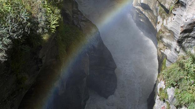 You must check out these rapturous rainbows captured across India ...