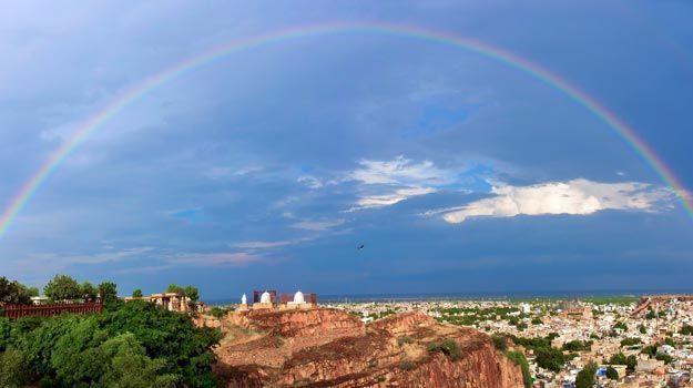 You must check out these rapturous rainbows captured across India ...