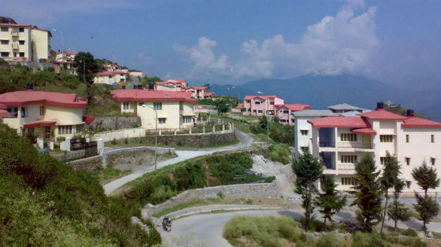 Prettiest University Campuses In India That You Will Want To Visit ...