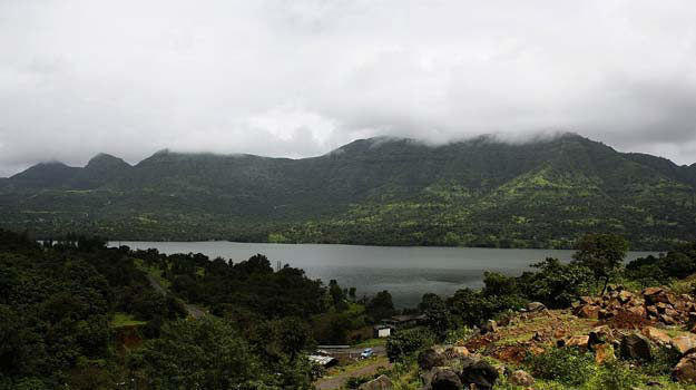 These 9 places in India will let you fulfill your dream of touching ...