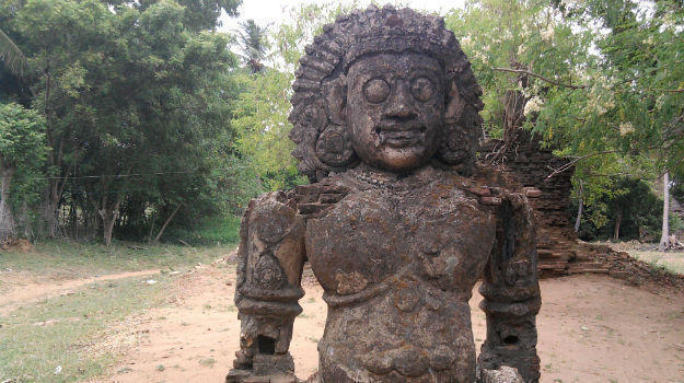 Chennai to Poompuhar: How to reach Poompuhar from Chennai by road ...