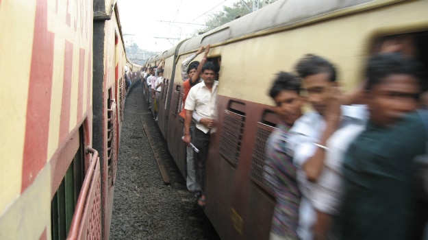 Why Mumbai local trains are our true first love | India.com