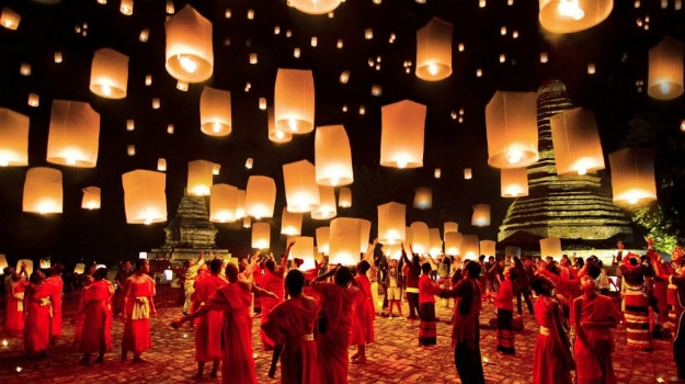 5 Festivals of light around the world you must see | India.com