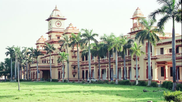 10 super cool facts about Indian universities | India.com