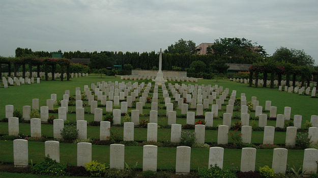 8 most impressive World War cemeteries in India | India.com