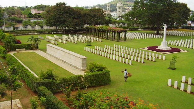 8 most impressive World War cemeteries in India | India.com