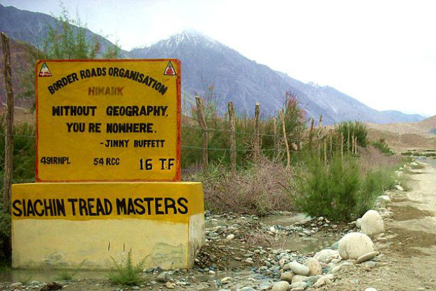 15 funny and witty highway sign boards to celebrate 56 years of BRO in ...