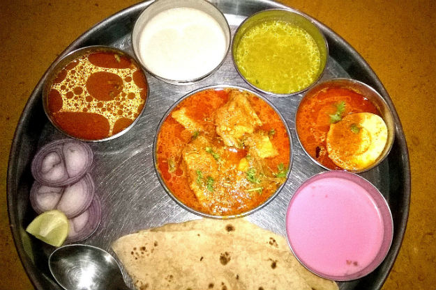 Love Eating? Here Are 13 Food Joints in Pune You Can't Afford to Miss!