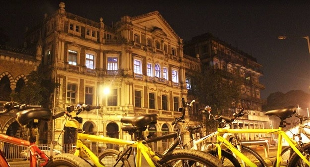 This midnight bicycle tour will make you fall in love with Mumbai all ...