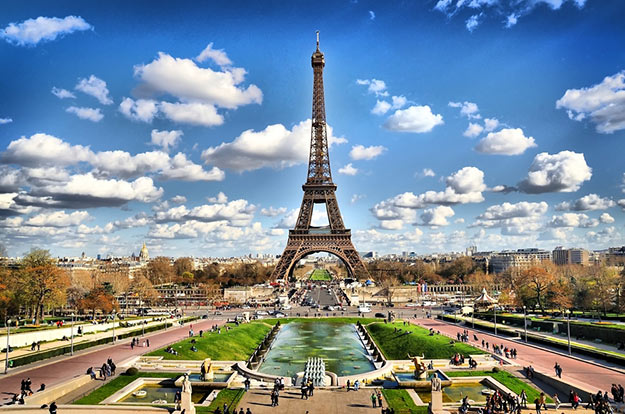 Paris Images: These Stunning Photos of Paris Show Why it Features on ...