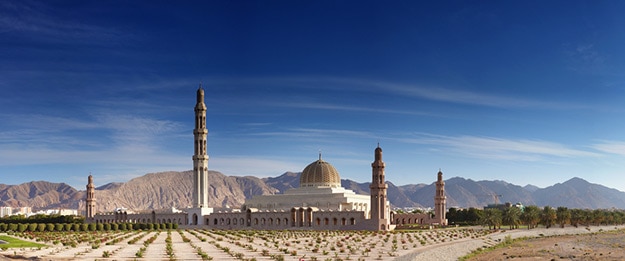 15 Amazing Photos of Muscat, the Largest City and Capital of Oman ...