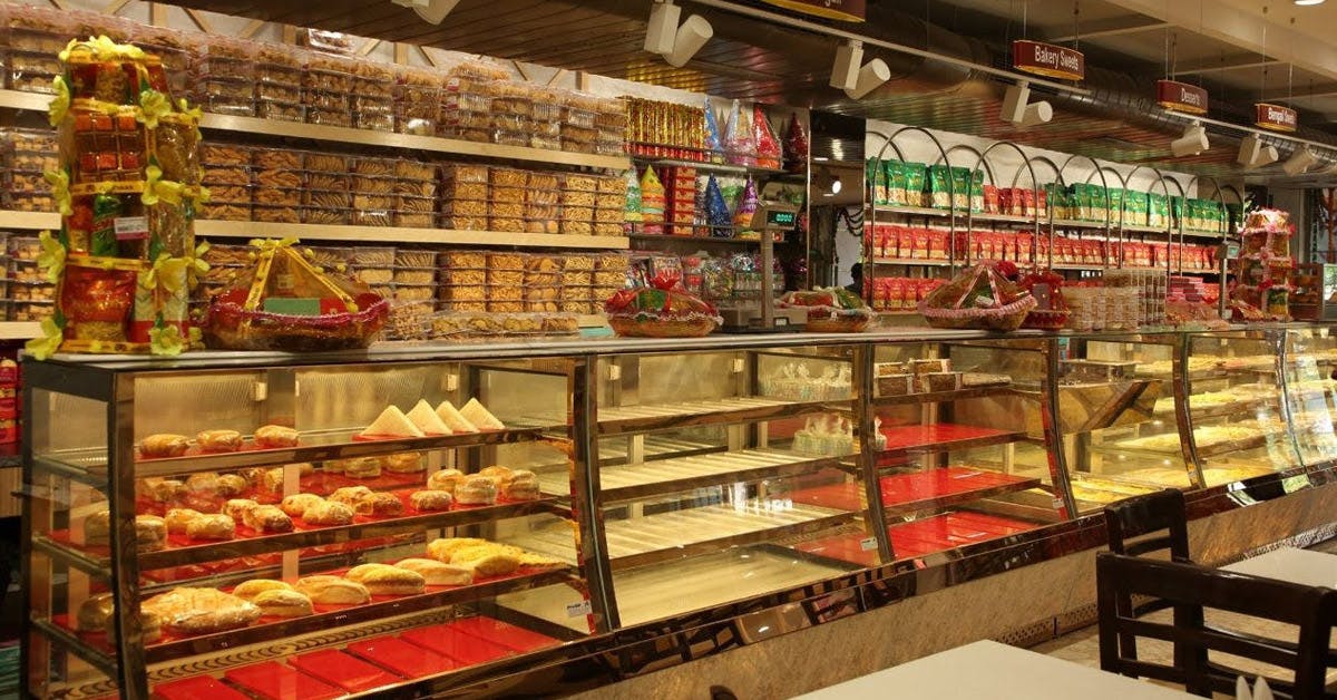 Top 6 most famous and oldest mithai shops in Delhi which will make your ...