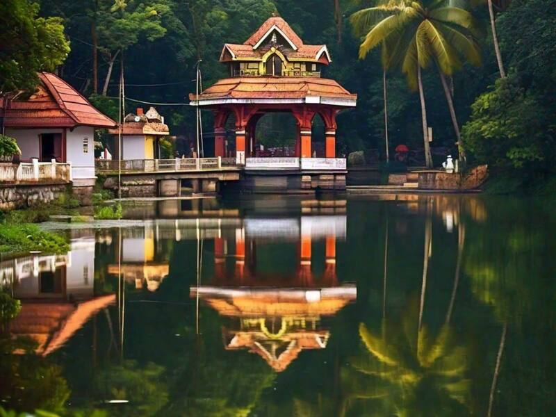 This Monsoon Enjoy The Southwestern Coast With Amazing Varkala, Kerala