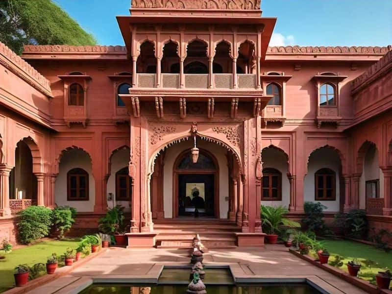 Palaces To White Sand Here Are Best Places To Visit In Bhuj