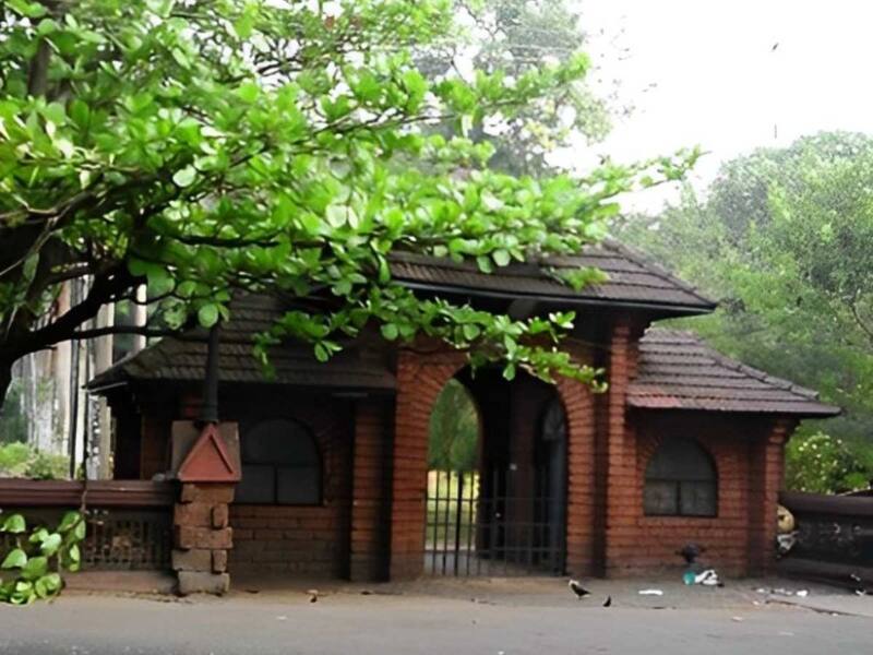 Explore Kozhikode’s 10 Vibrant Spots With Your Friends