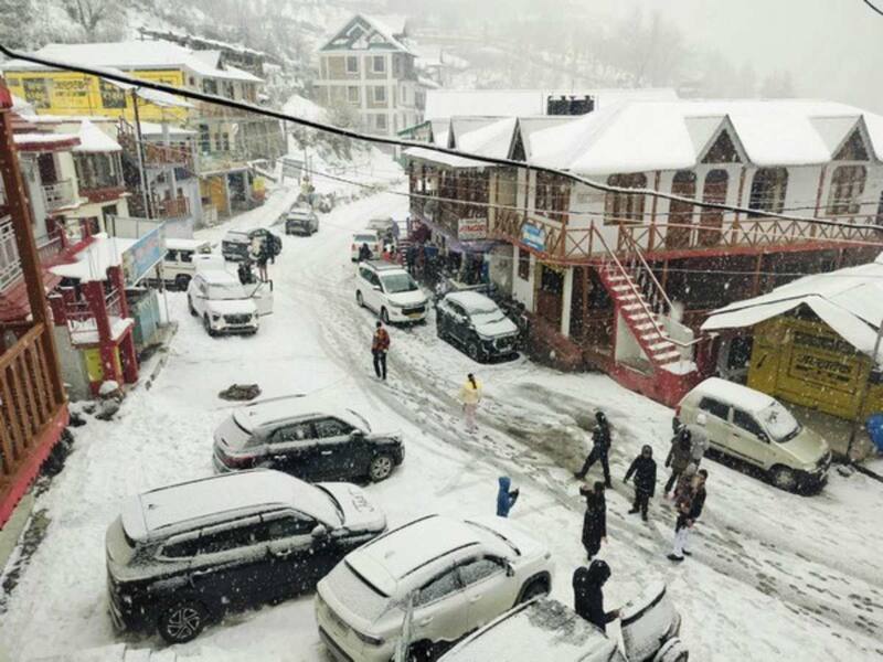 Uttarakhands High-Altitude Areas Experience Major Snowfall - Details ...