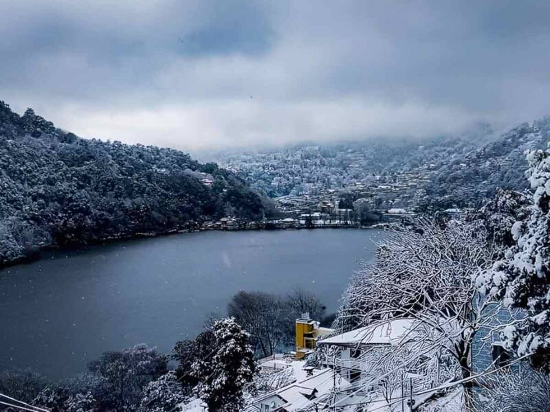 Nainitals Snowfall: A Heartwarming Winter Wonderland For Tourists