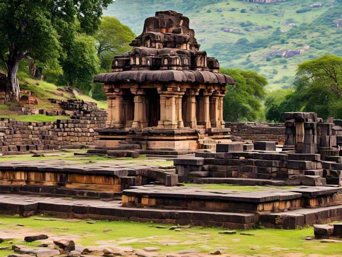 7 Wonderful Historical Ancient Ruins In And Around Yelagiri Of Tamil Nadu