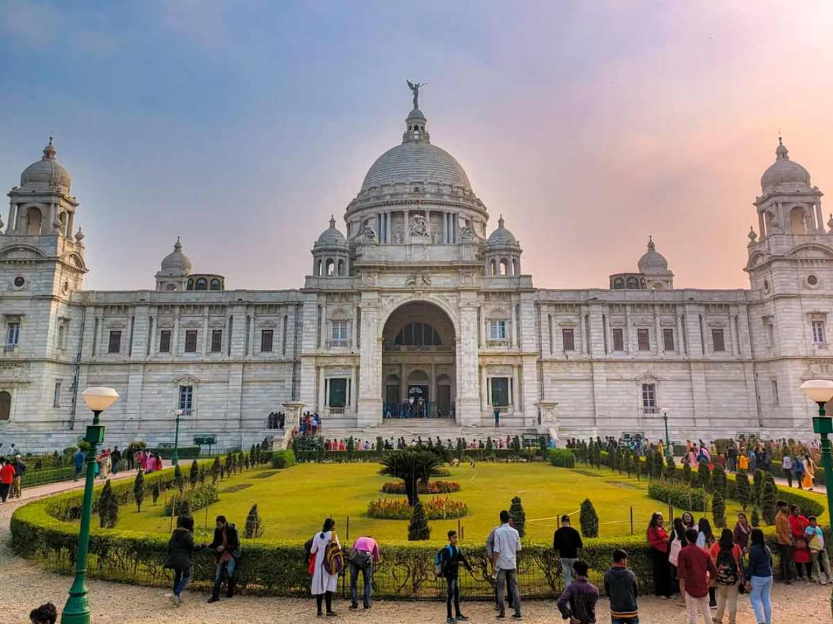 Discover Kolkata: A Walk Where Every Wall Shares A Story