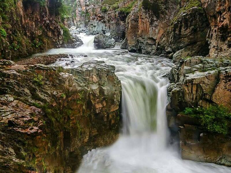 7 Refreshing Waterfalls Near Goa You Need To Explore