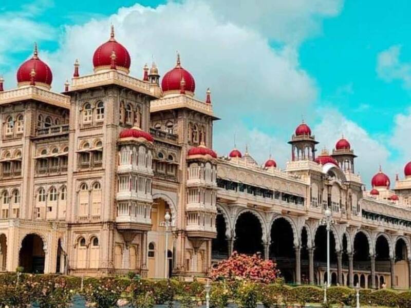 How Mughal & Rajput Architecture Blend In Mysore City’s Monuments