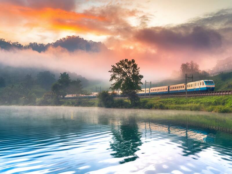 The 5 Best Places To Watch Trains Passing Over Scenic Bridges Near Shillong