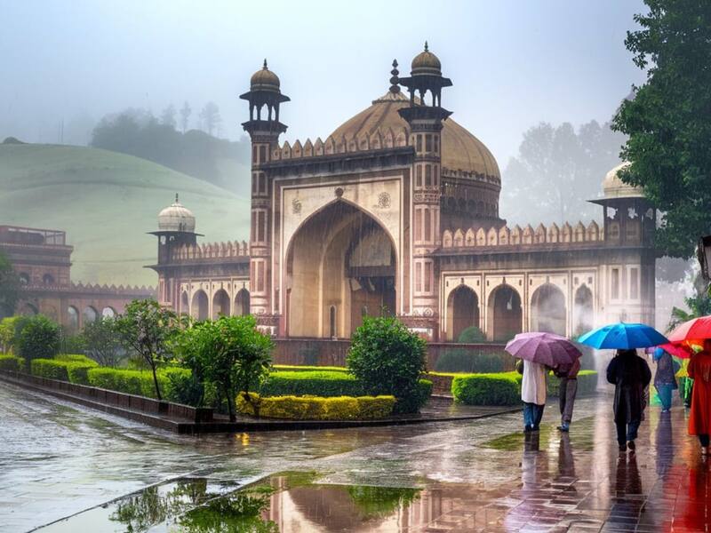 Is Lucknow the Next Insta-Worthy Destination?” These Monsoon Photos ...