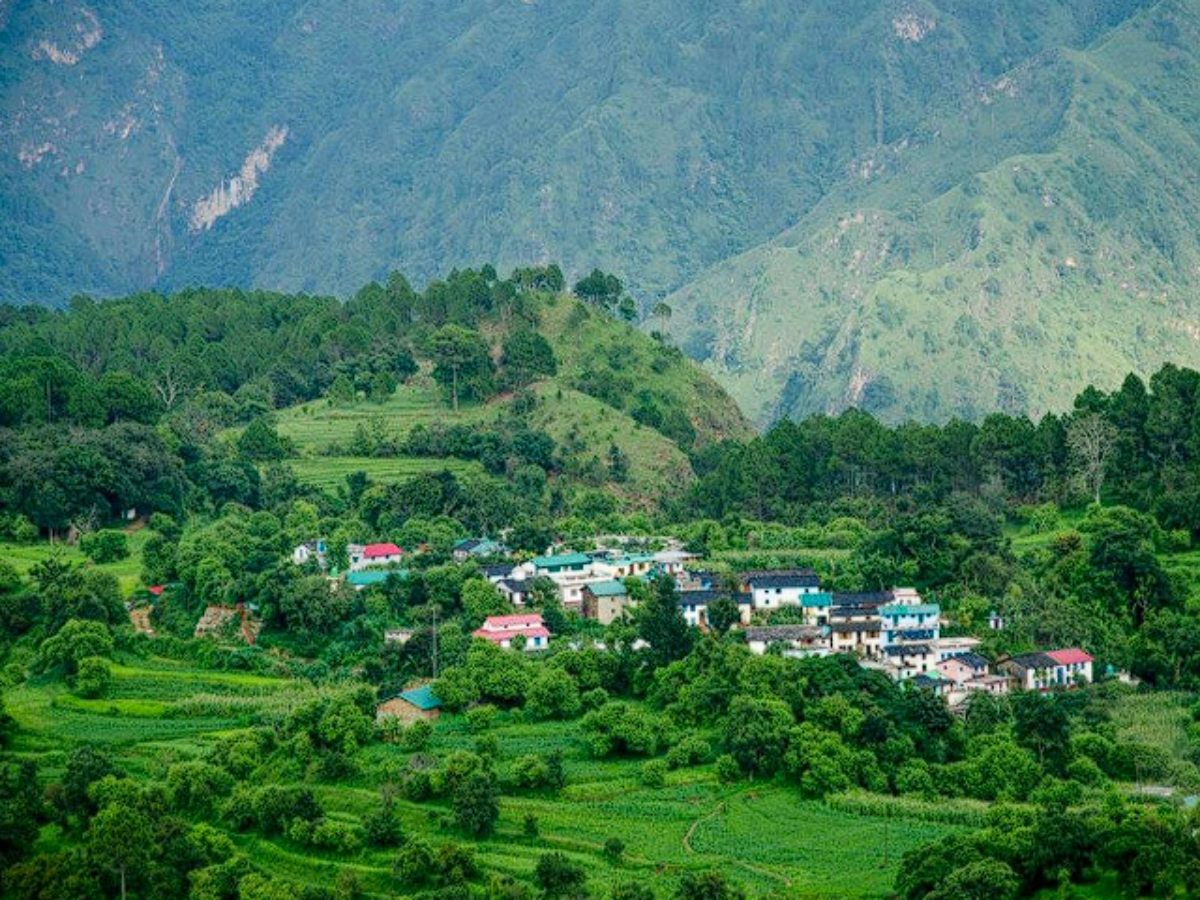 This Is Why Pithoragarh Is Called The Mini Kashmir of Uttarakhand