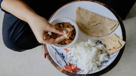 Roti Vs Rice News in Hindi, Latest Roti Vs Rice News | India.Com News
